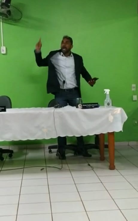 Vídeo Clima Esquenta Em Xapuri E Vereadora Diz Que Colega Não Tem